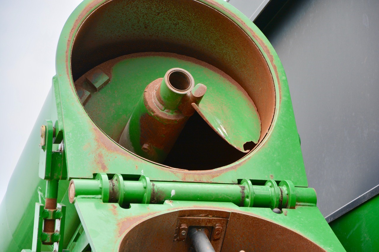 Grain Carts Need Love Too | AgWeb
