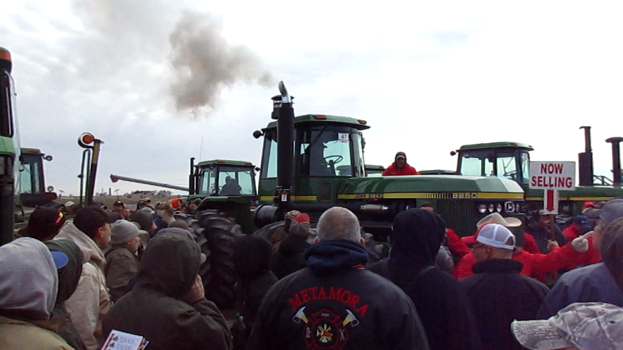 Pete's Pick of the Week: John Deere 8850 with Kinze Repower | AgWeb