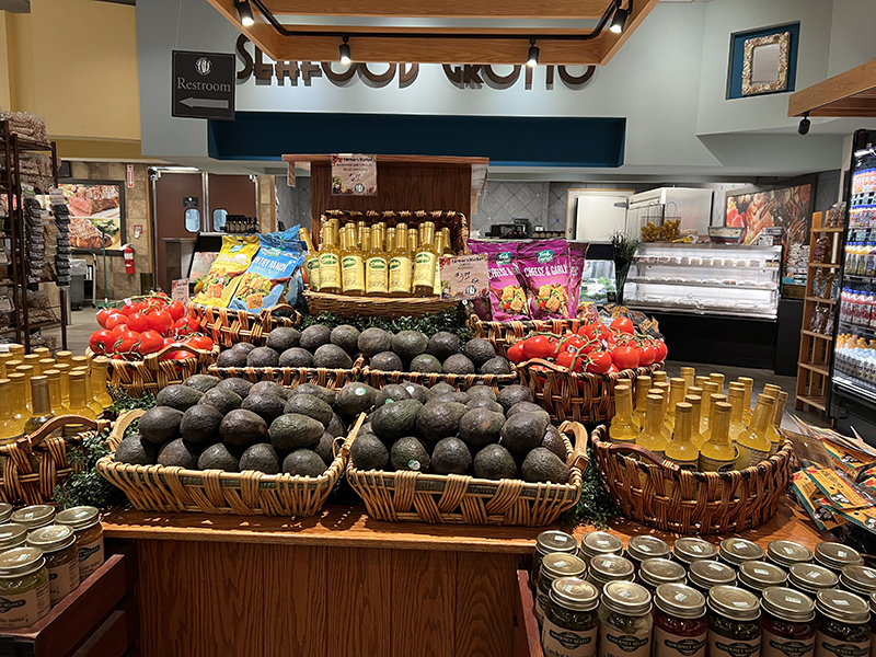 Market Crush: AJ’s dazzles in the desert | The Packer