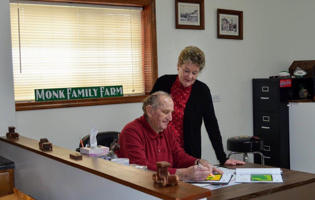An American Farming Tale: God and Family First for Illinois Couple | AgWeb