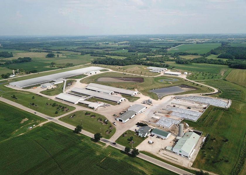 Larson Acres Leans on Genomics to Make Genetic Progress | Dairy Herd