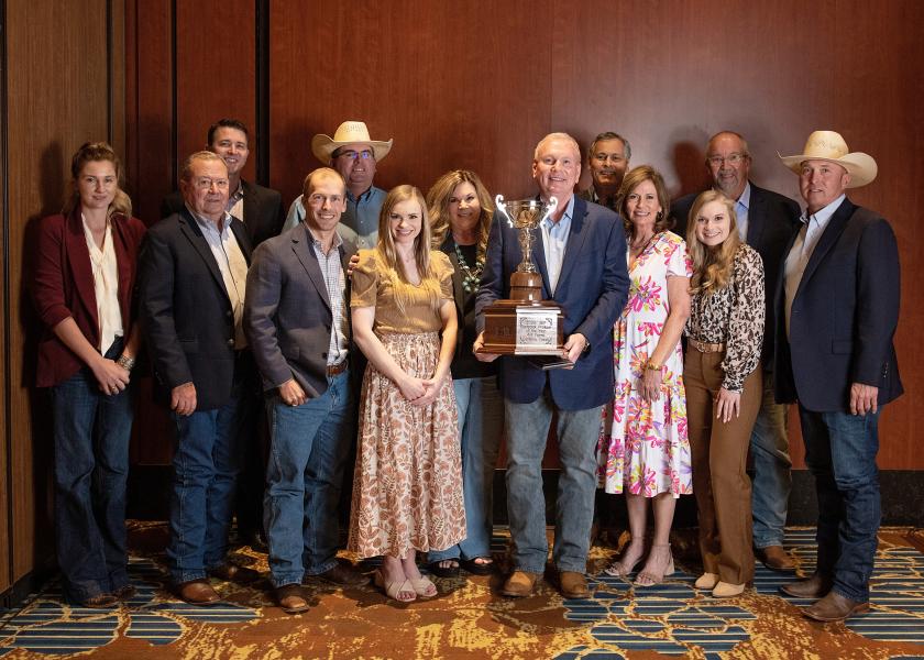 44 Farms Named BIF Seedstock Producer of the Year | Drovers